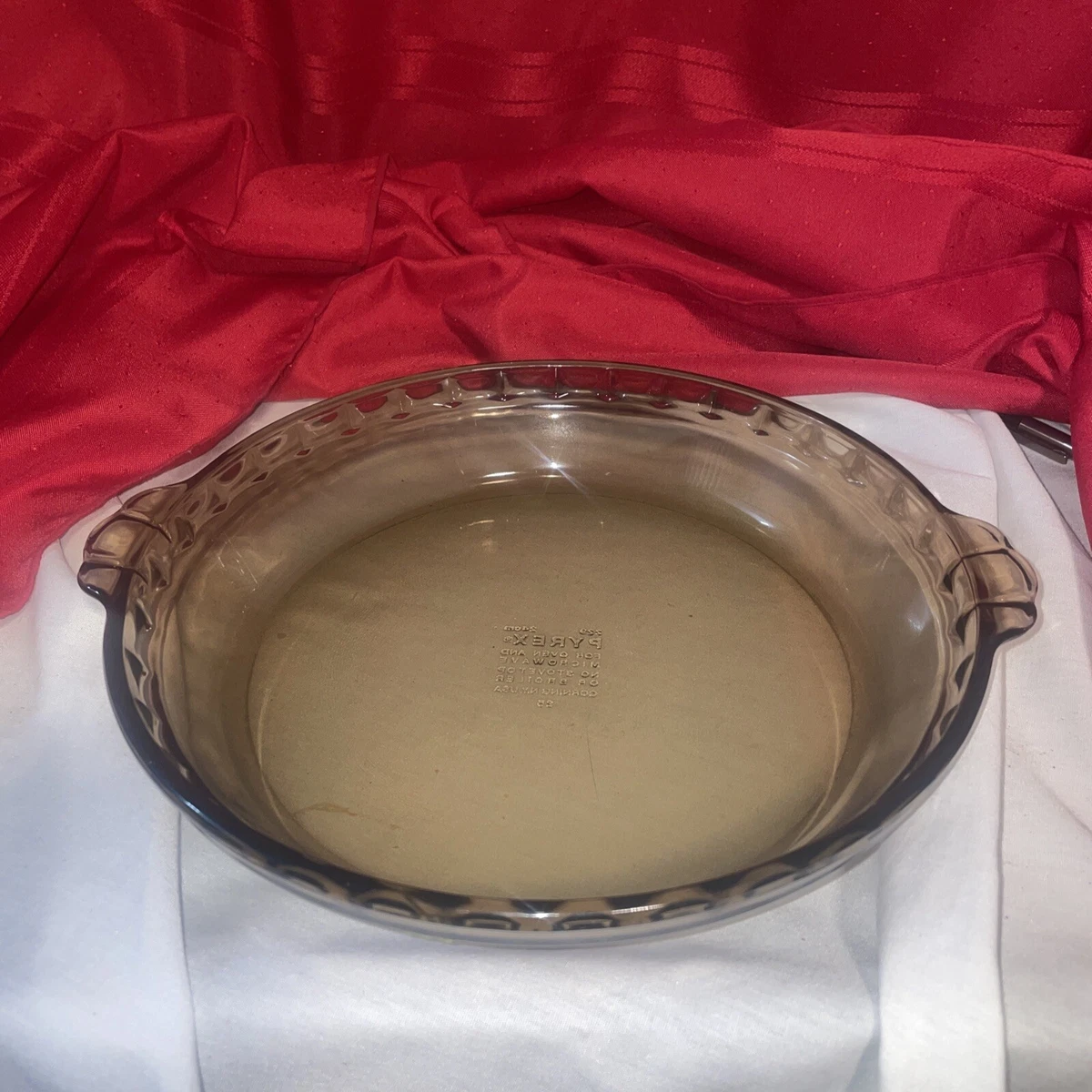 Vintage Pyrex Pie Dish