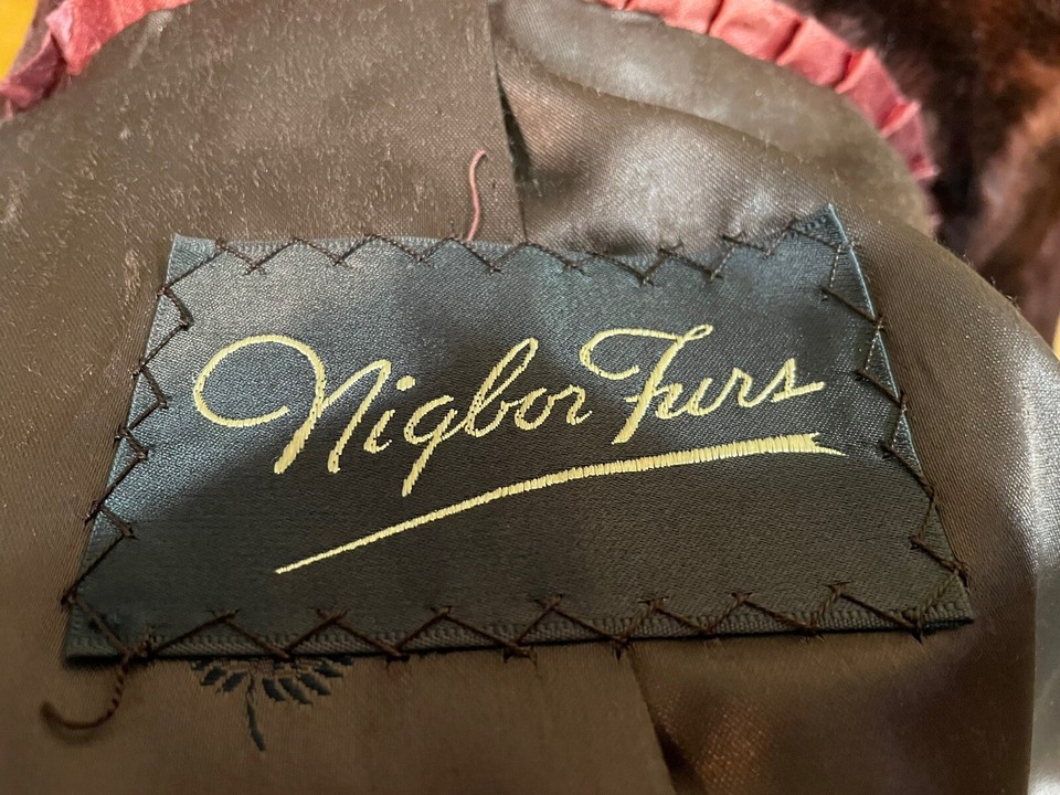 Vintage Nigbor Furs Coat Women’s Sz L/XL Purple Hook & Loop Excellent ...