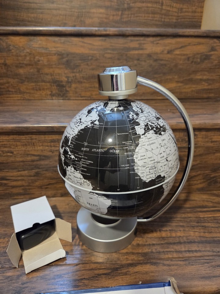 Magnetic Levitation Floating Globe 8'' Levitation Rotating Illuminated ...