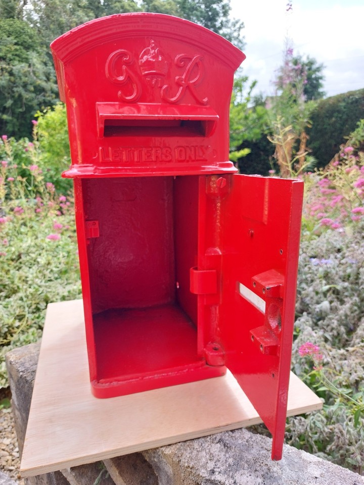 GPO 1930s Royal Mail George 6th cast iron Post Box Post Office Wagon ...