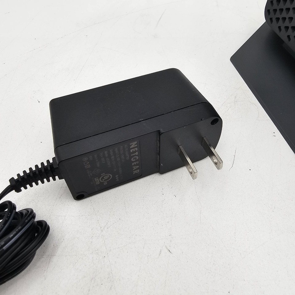 NETGEAR CM1000V2 Nighthawk DOCSIS 3.1 Ethernet Cable Modem Router Power ...
