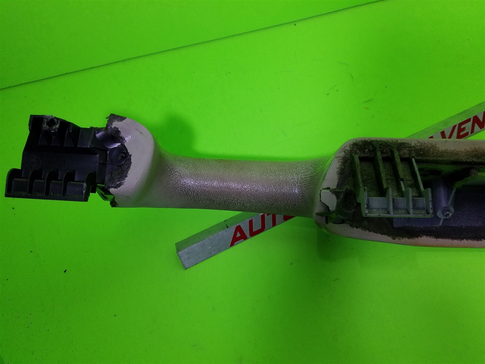 99-02 GMT 800 Full Size Door Pull Handle Armrest Arm Rest LH Driver ...