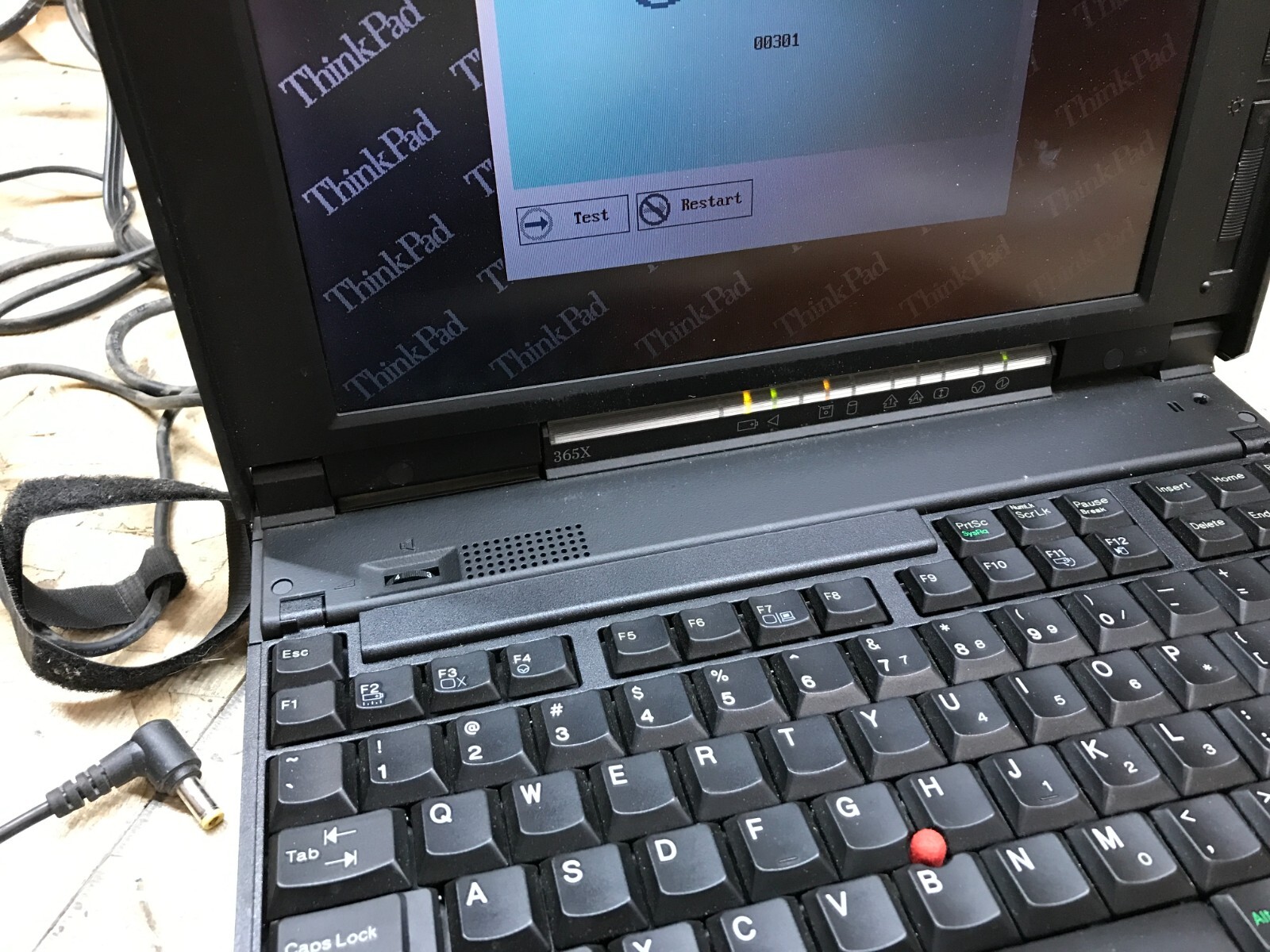 Rare Vintage IBM ThinkPad 365X Pentium LAPTOP - TESTED TO BOOT - mw | eBay