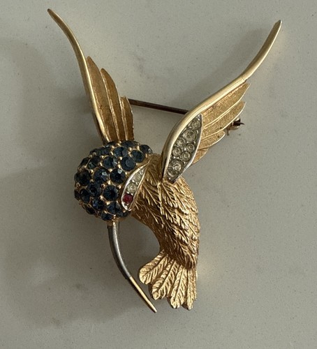 Boucher Vintage Gold Plated Blue Rhinestone Humming Bird Of Paradise ...
