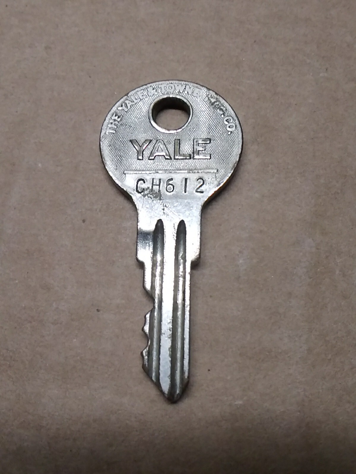 YALE & TOWNE # CH612 CH 612 House Trunk Padlock Lock Key USA Antique | eBay