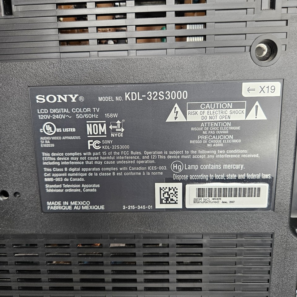 SONY KDL-32S3000 LCD Digital Color 32" Flat Screen TV w/ Remote, Cord ...
