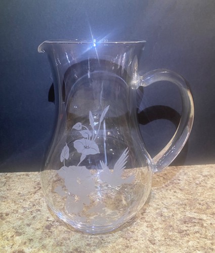 Avon Hummingbird Lead Crystal Glass Pitcher 8” Frosted Etched…Read | eBay