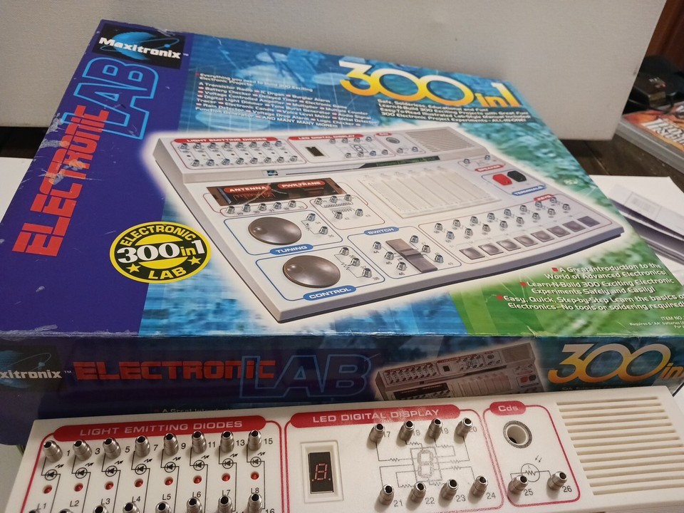 Maxitronix MX-908 White Battery Operated 300 in 1 Electronic Project ...