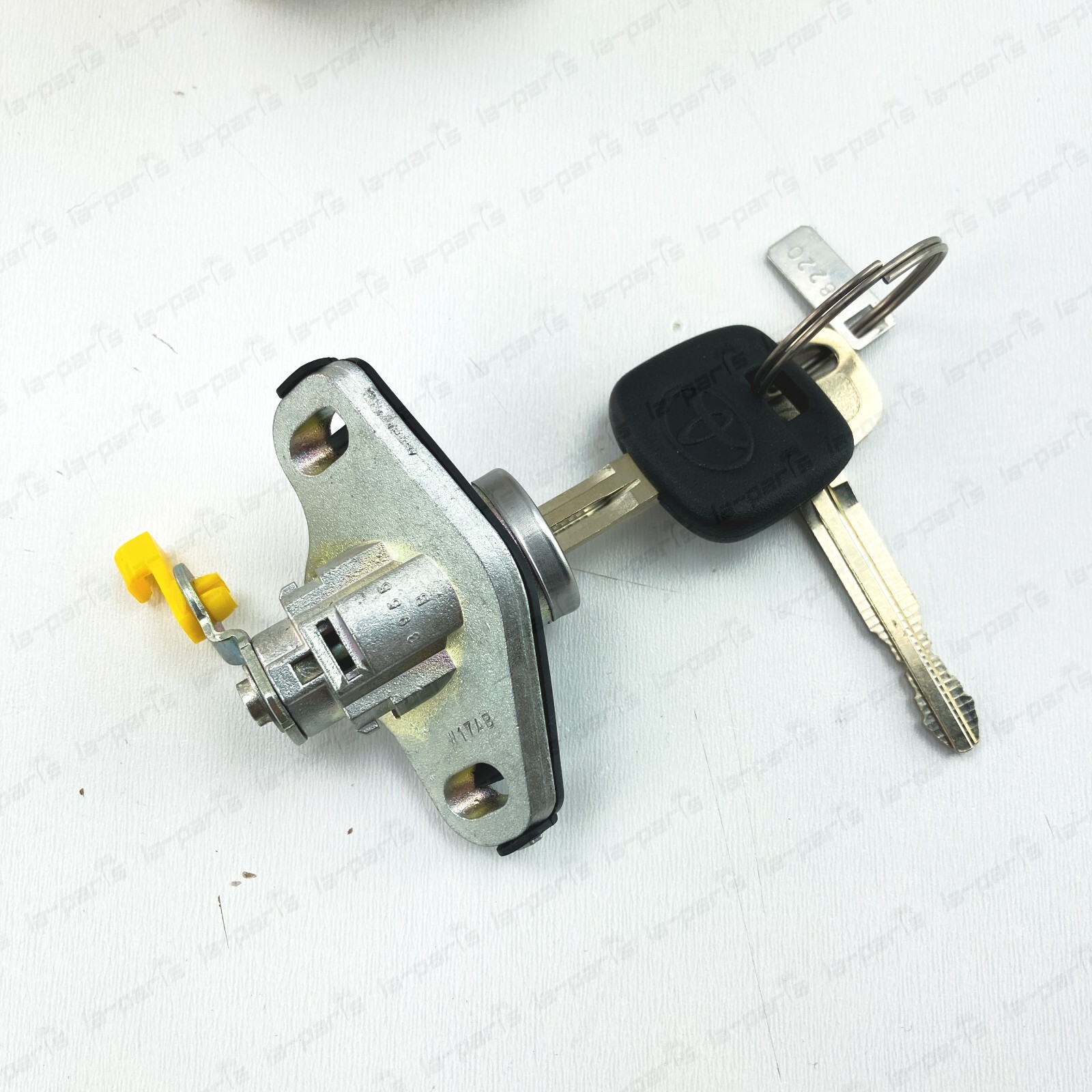 GENUINE TOYOTA 03-08 COROLLA TRUNK LID-LOCK CYLINDER 6905502030 / 69055 ...