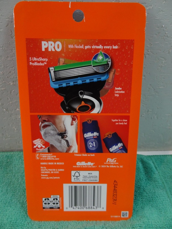 NEW Gillette Fusion 5 ProGlide Shaving Bundle 1 Razor Handle 4 ...