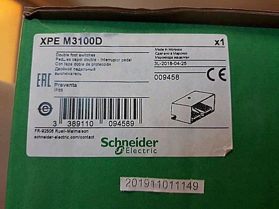 Schneider XPE M3100D IP66 AC 15 240V 3A 6KV 500V double foot switches | eBay.de