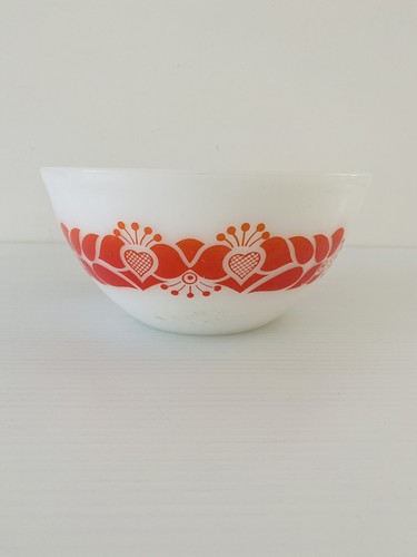 Vintage Pyrex Agee Glass Mixing Bowl Red Folk Art Hearts | eBay