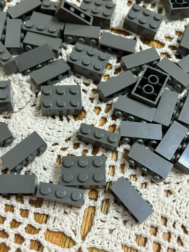 Lego Dark Gray Bricks. 65pcs. Mixed 1X3 and 2X3. Lot M43 | eBay