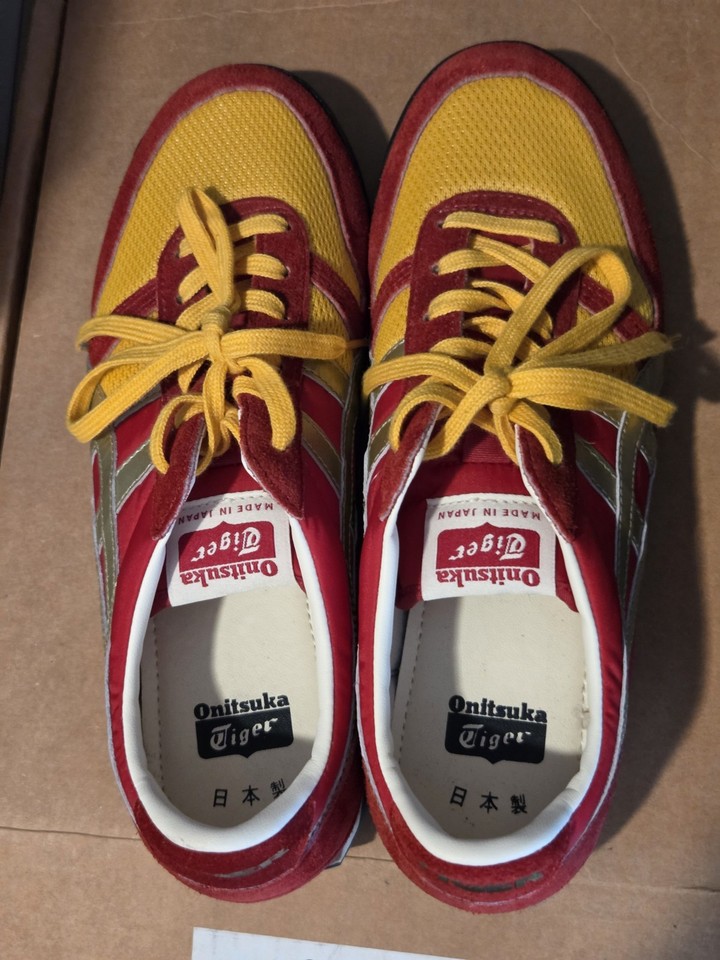 Asics Onitsuka Tiger Ultimate 81 NM Classic Mens Red/Pure Gold - Size 6 ...