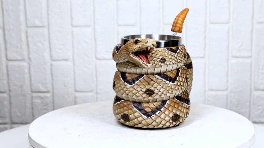 Ferocious Rattlesnake Serpent Snake With Venomous Fangs Drinkware ...