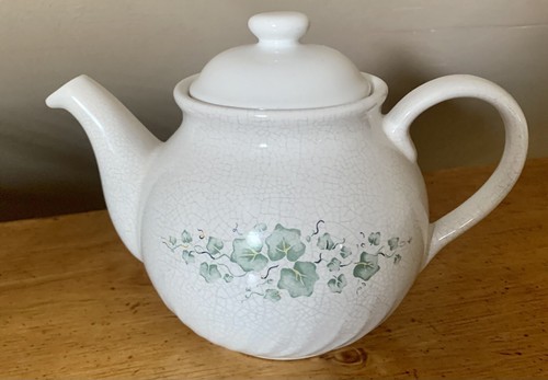 VINTAGE CORELLE COORDINATES GREEN IVY TEA POT | eBay