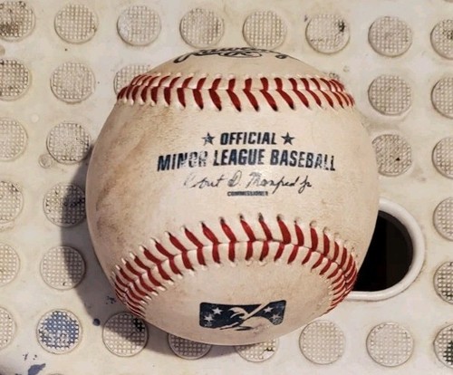 Autographed Baseball game used ADRIEL GONZALEZ | eBay