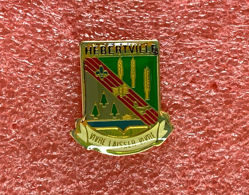 T31 Pins QUEBEC Armoirie de HEBERTVILLE Coat of arms CANADA Lapel pin ...