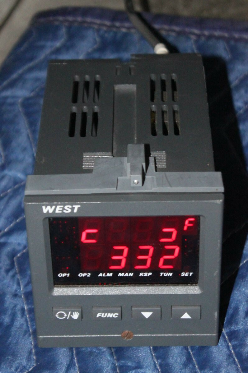 West Instruments M2810 L02 T1418 00 H10 Temperature Controller WARRANTY | eBay