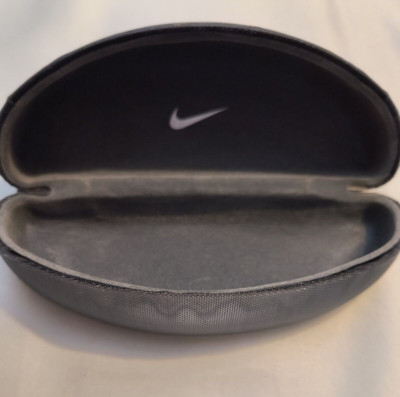 Nike Silver/Gray Metallic Eyeglass Sunglass Hard Clamshell Protective ...