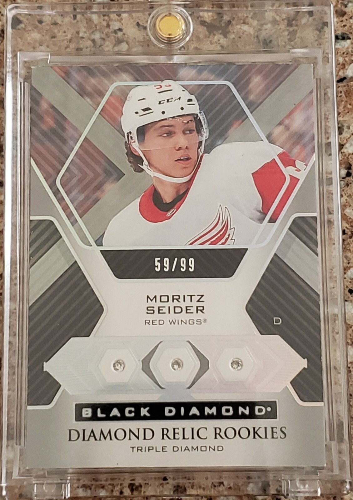 2021-22 Upper Deck Black Diamond MORITZ SEIDER Triple Diamond Relic ...