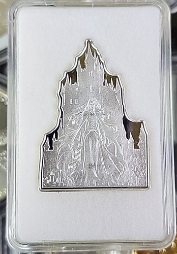 captivating Vampiress / Vampire - Silver 5g .999 BRAND NEW IN The BOX ...