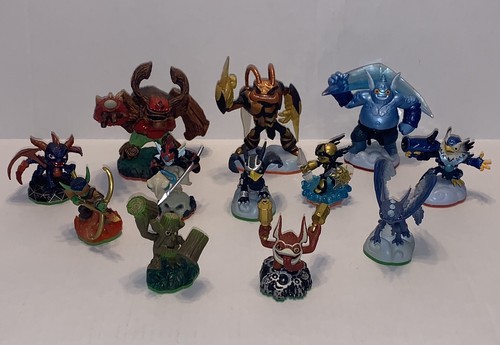 Activision Skylanders Action Figures Lot Of 12 Pieces In Good Condition ...