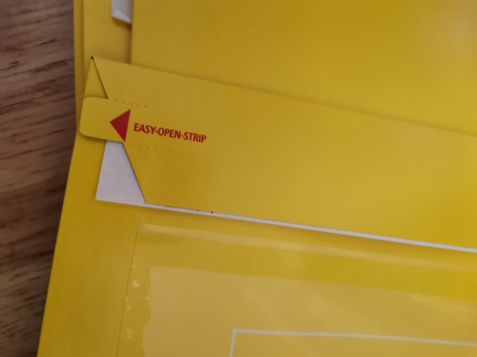 10 x DHL Express Envelopes / Type 1 - 35 x 27 cm | eBay UK