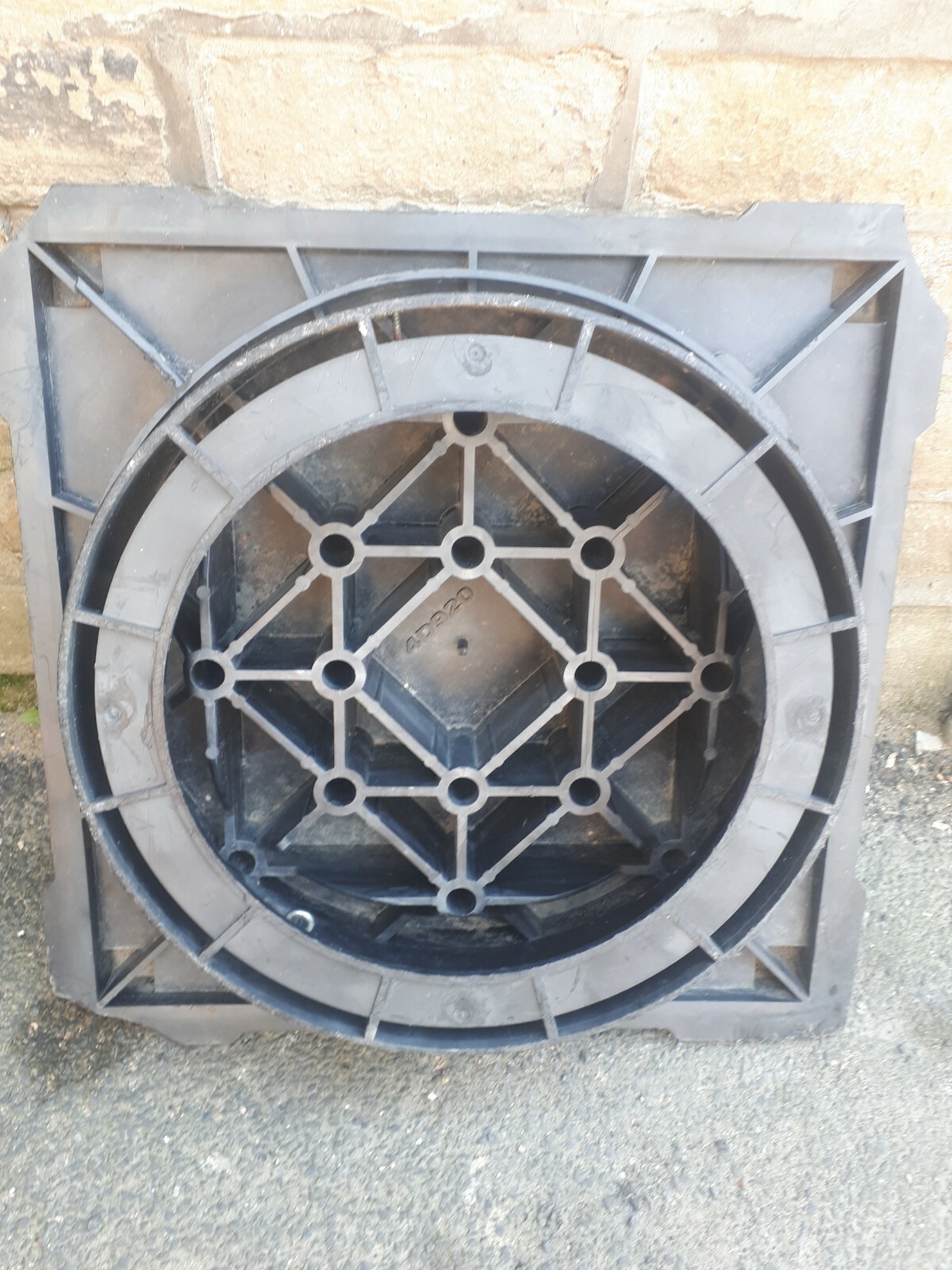 Wavin Osma Universal Inspection Chamber Square Cover and Frame 450mm ...