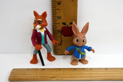 Beatrix Potter Peter Rabbit Posable Figures Mr Tod & Peter Rabbit Cake ...
