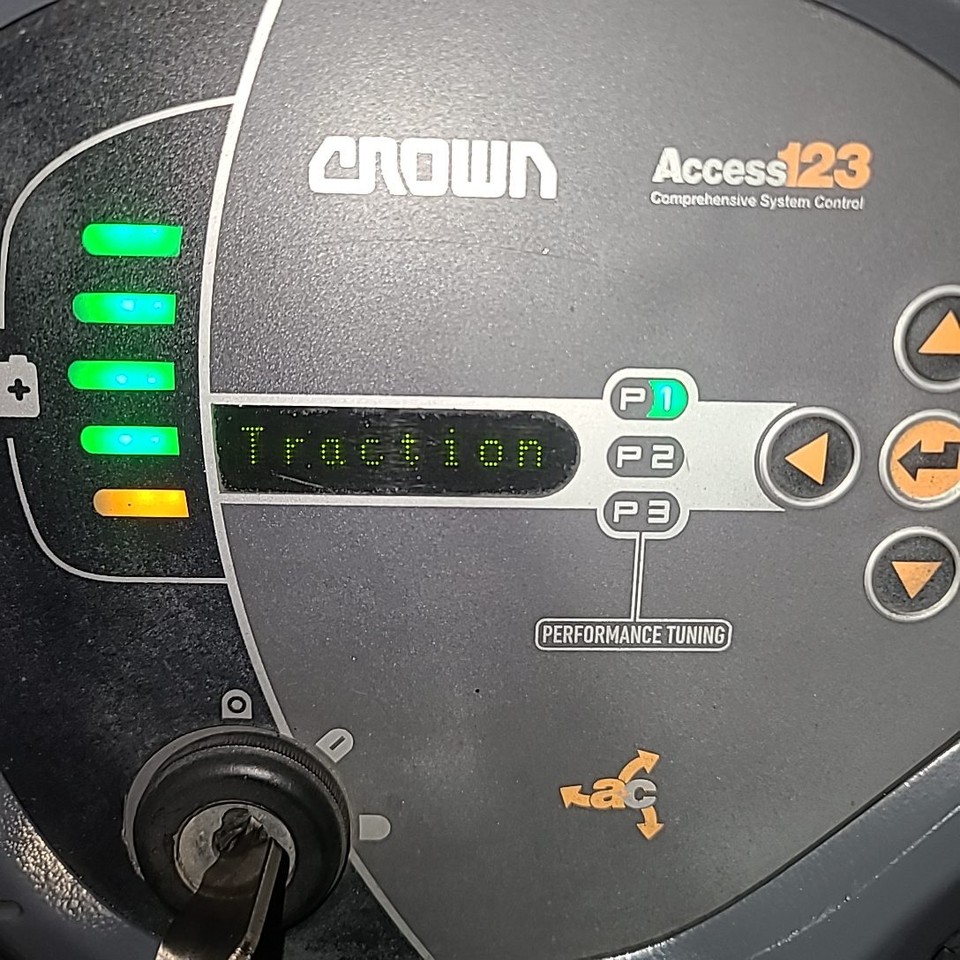 2016 Crown Electric Stand-Up Forklift RC5535-30 With New Battery - 12 ...