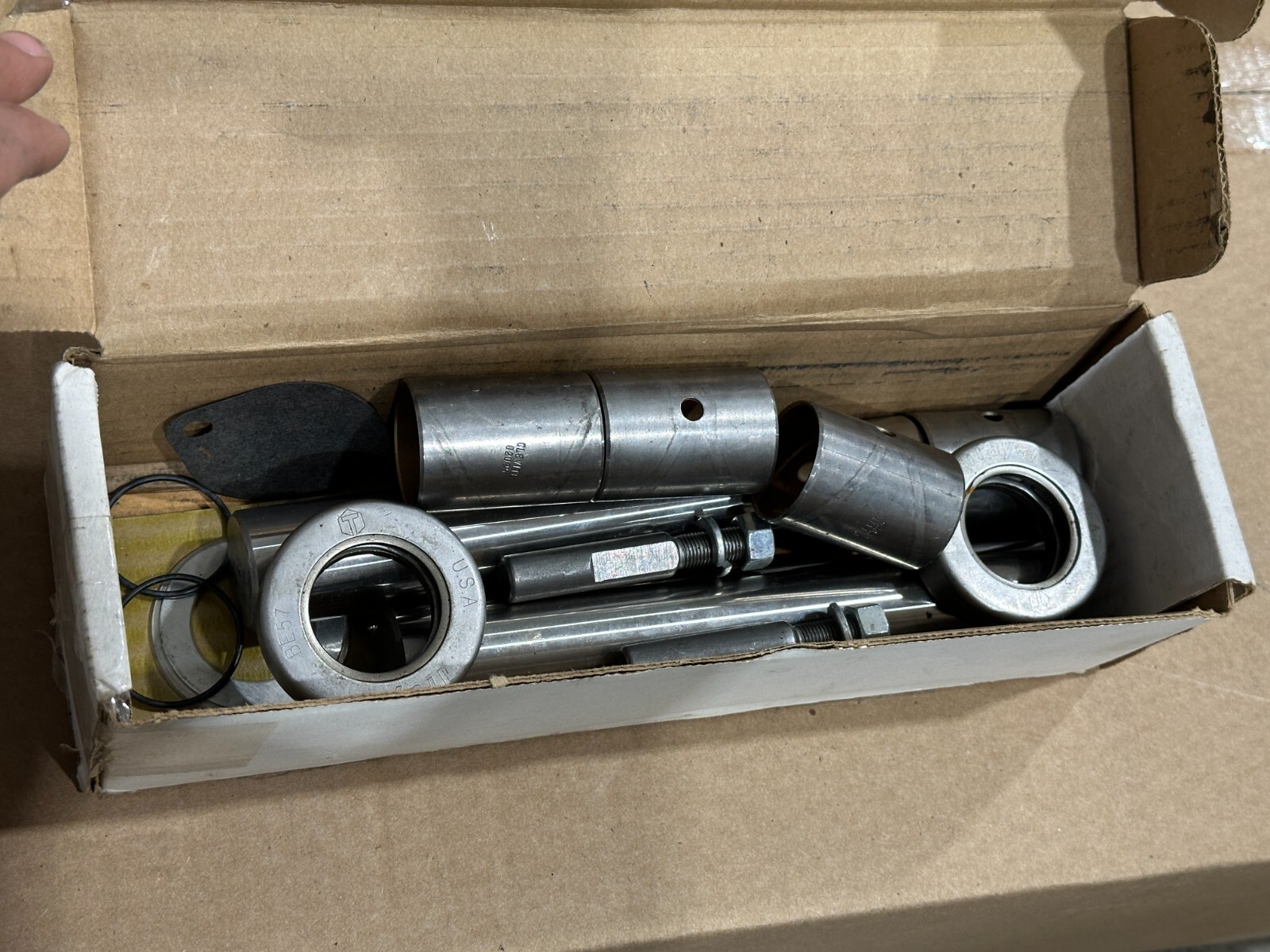 Moog 8491B Steering King Pin Set 1980-1991 CHEVY B60 C50 C60 C70 P40 | eBay