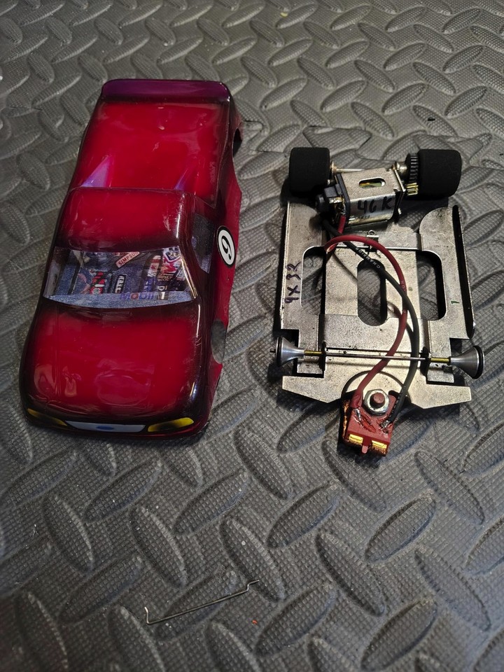 Slotcar 1/24, flex chassis, 16D motor with balanced arm 46K RPM. | eBay