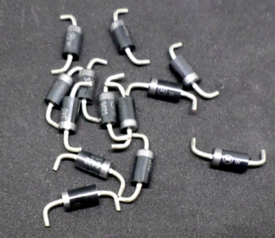 MOTOROLA MBR340 SCHOTTKY 40V 3A Silicon DIODE NEW QUANTITY-25 (C15B3 ...