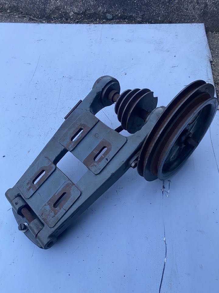 Centec 2 Horizontal Milling Machine (Granville) Pulley Wheel Arm ...