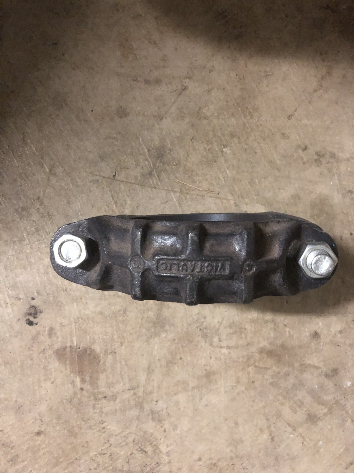 4" VICTAULIC CLAMP PIPE COUPLING CLAMP W/ GASKET AND BOLTS/NUTS | eBay