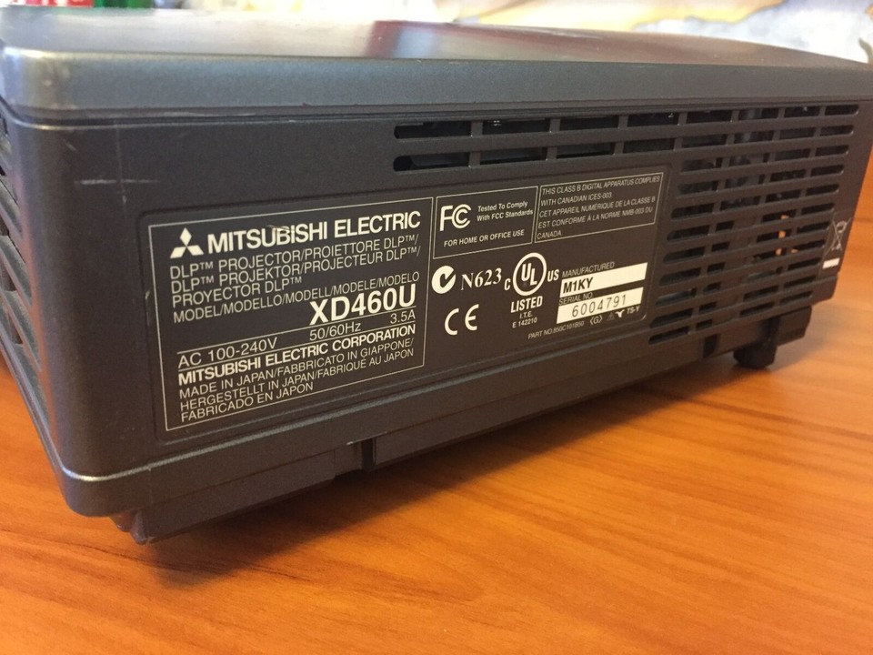 Mitsubishi XD460U DLP HD Video Projector with Lamp | eBay