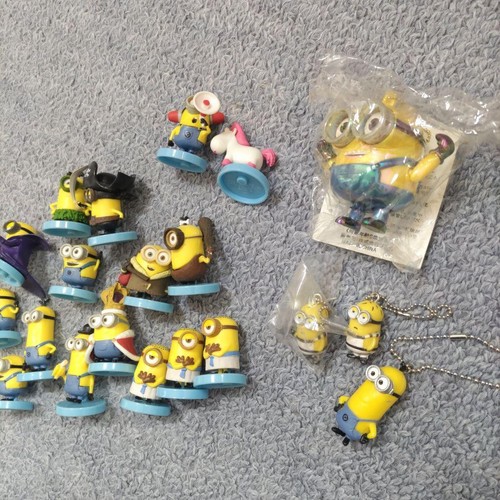 Minions Mini Figure Keychain Figure lot of 20 Set sale Choco egg Secret ...