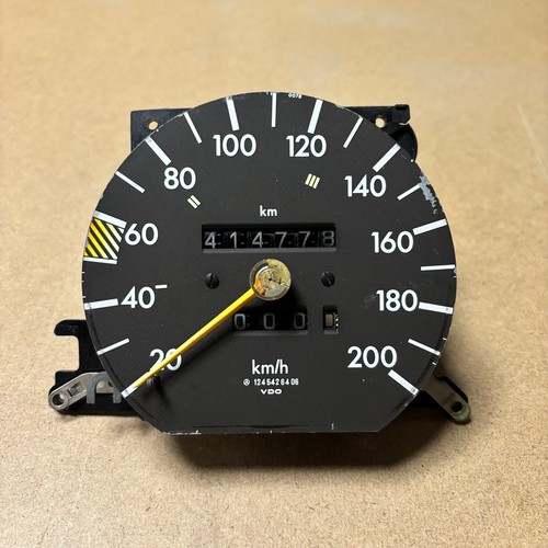 Mercedes Benz W124 Instrument Cluster Speedometer 200 KMH Diesel ...
