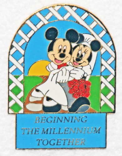 PIN MICKEY MOUSE MINNIE ROMANCE WEDDING BRIDE GROOM TUX GOWN CARRYING ...