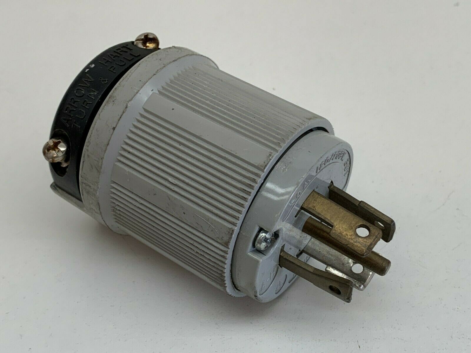 Arrow Hart 6612 Twist-Lock Locking Plug 4-Pole 5-Wire 30A 120/208V 3Ph ...