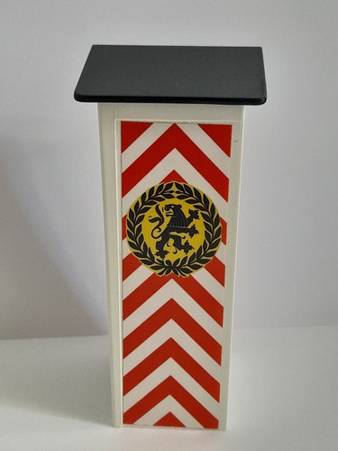 Playmobil vintage guérite garde royal soldat anglais boite 3544 bateau ...