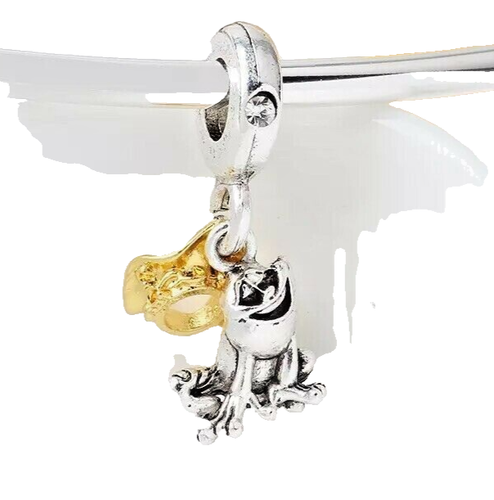 👸🏽🐸1 pc European charm - kiss a Frog Toad silver dangle with Prince ...