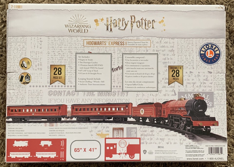 Harry Potter Hogwarts Express Train Set Lionel Wizarding World 28 Piece ...