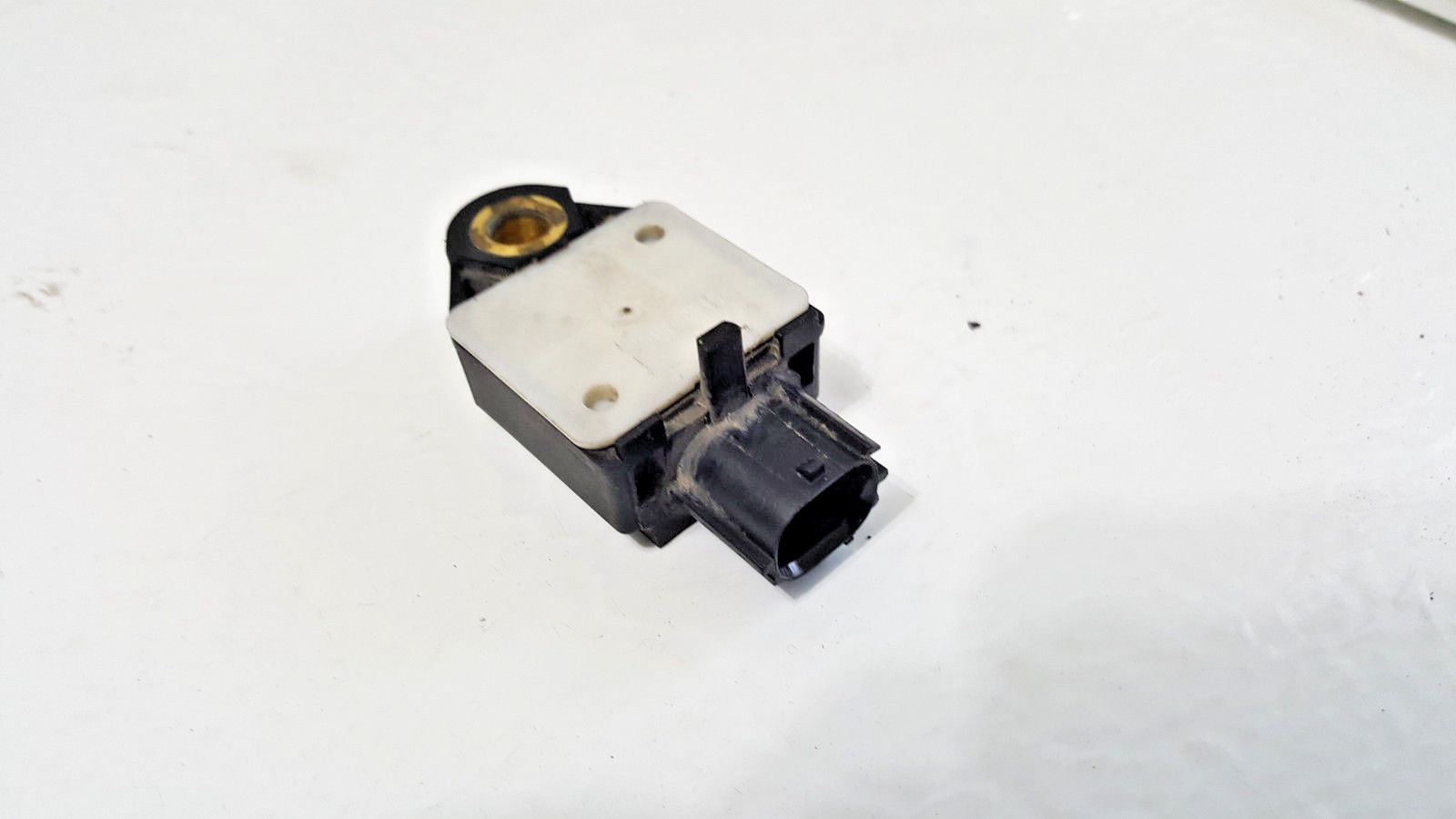 toyota corolla matrix crash sensor front 89173-09120 89173-02040 ...
