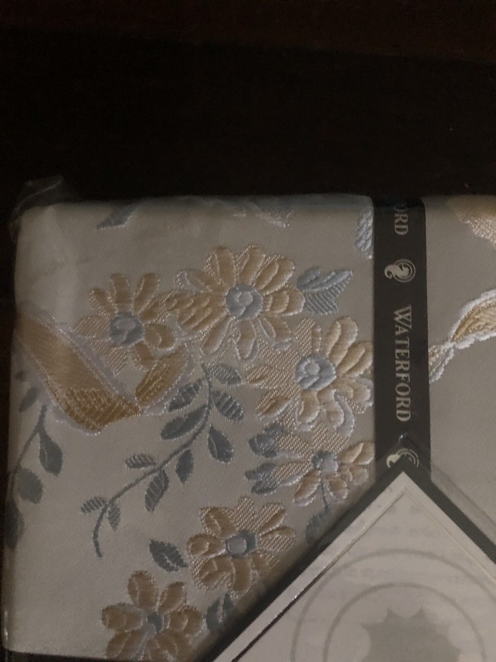 $110 Luxury EVA WATERFORD LINENS TABLECLOTH Oblong 70”x144” 12 To 16 | eBay