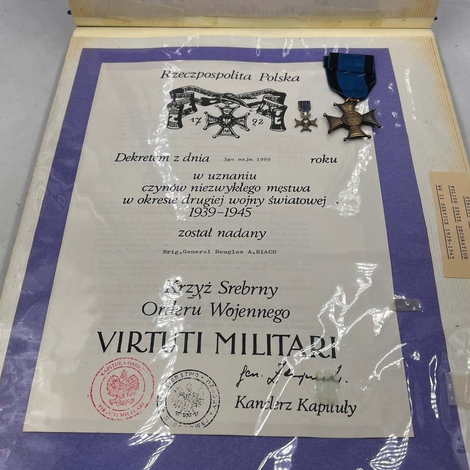 Vtg WWII Poland Polish Virtuti Militari 5th Class Silver Order Brig ...