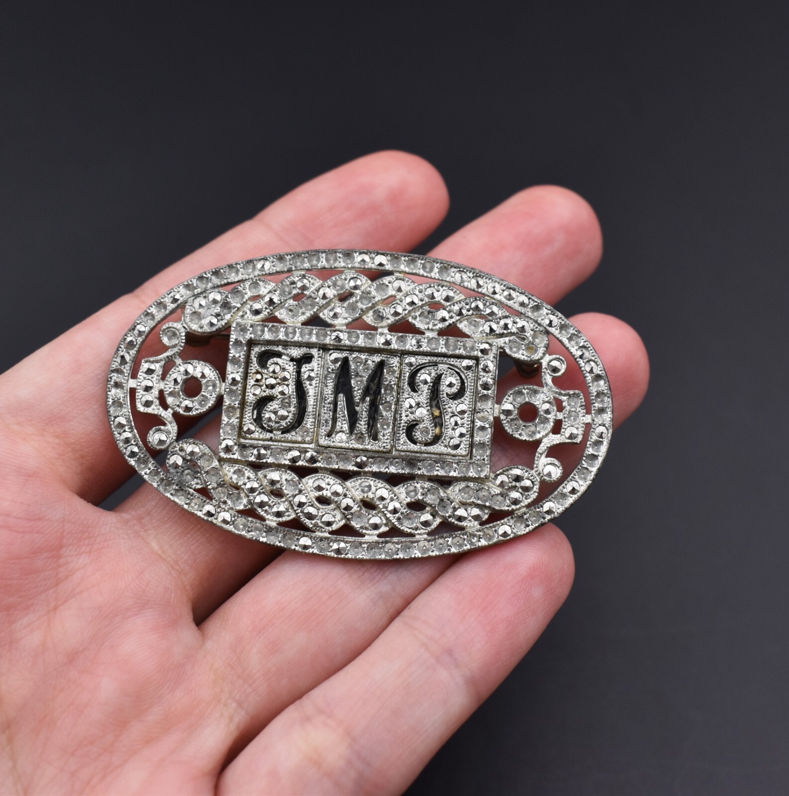 Silver monogram brooch pin, large oval brooch, old ac… - Gem
