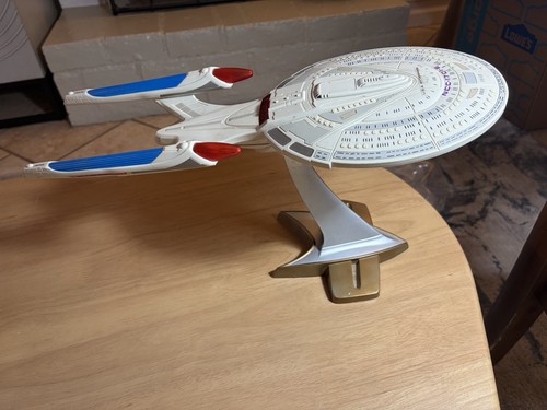 Star Trek First Contact Spaceship USS Enterprise NCC-1701-E Playmates ...
