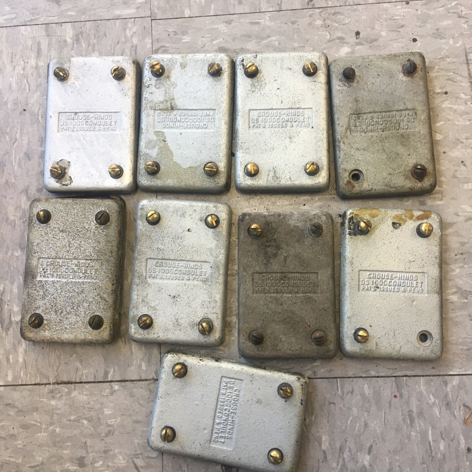 Used Lot Of 9 Crouse-Hinds DS100G 1-Gang Blank Device Box Cover w ...